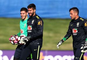 Former Brazil int'l calls Alisson "more complete" than Ederson - The ...