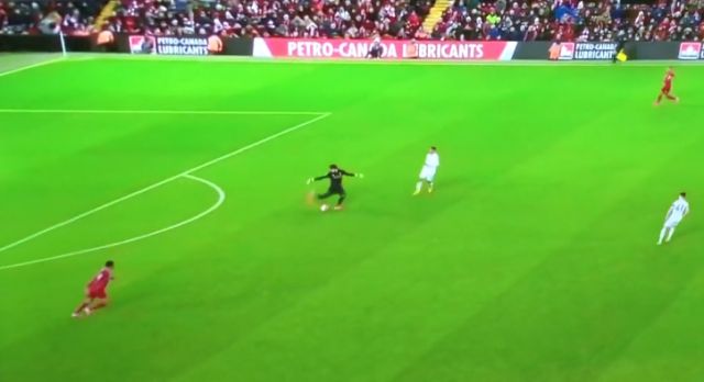 (Video) Nobody noticed Alisson's perfectly-weighted, 80-yard pass ...