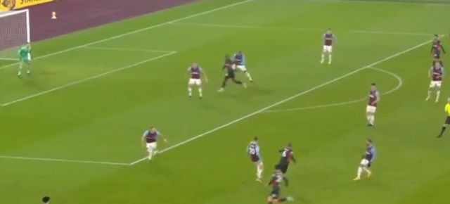 (Video) Thiago unleashes Origi with a spectacular pass