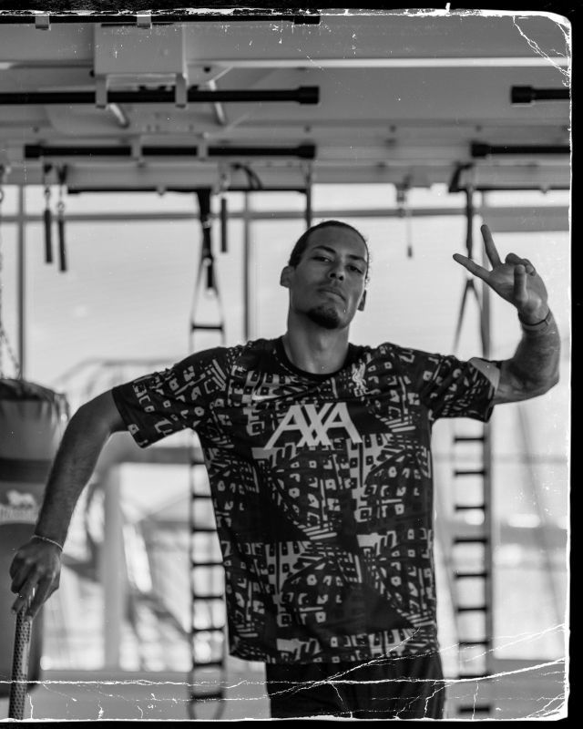 (Photos) Van Dijk hits Twitter to share cool training pictures