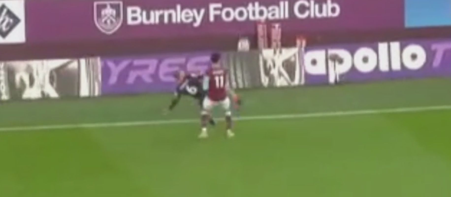 (Video) Liverpool star Thiago drops slick skill-move to beat Burnley ...