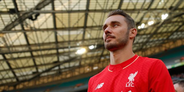 Ex-Liverpool man Aurelio describes Robertson as complete