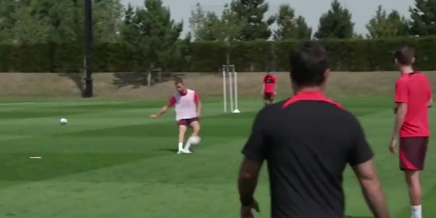 (Video) First-time Henderson pass has coaches drooling in training