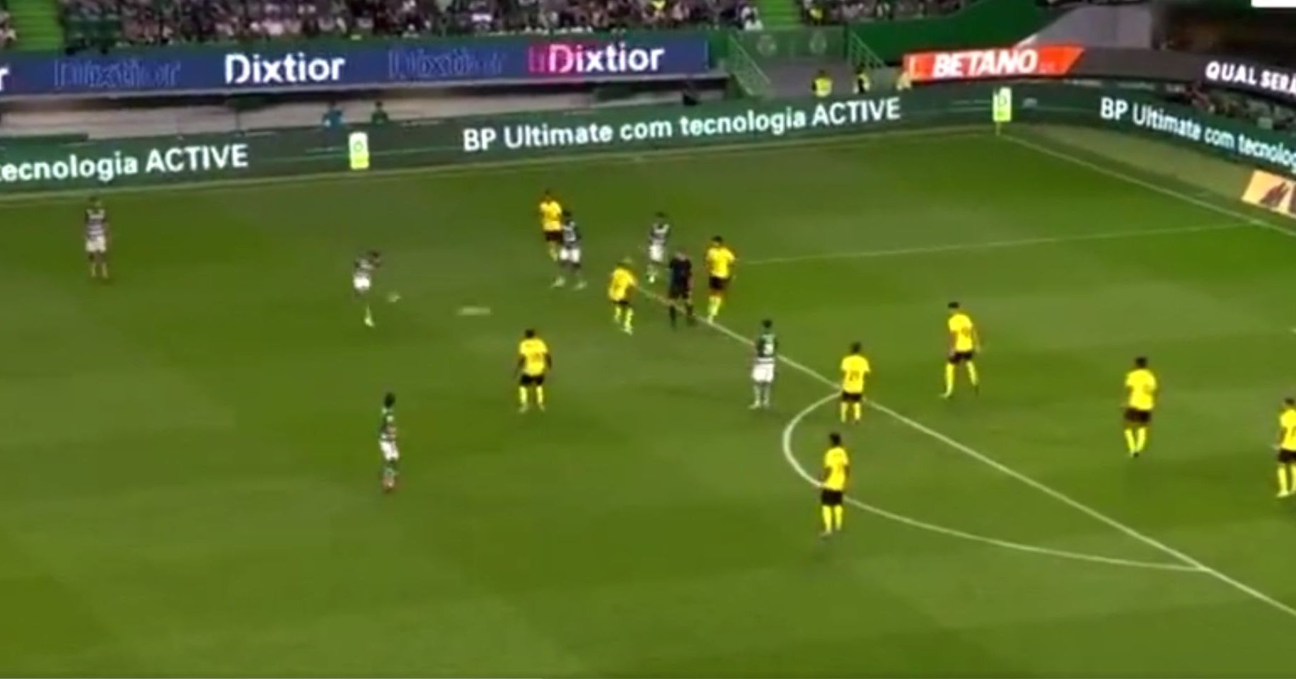 Reported Liverpool target Matheus Nunes scores worldie for Sporting