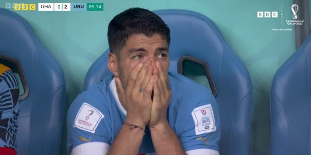 Luis Suarez rolls back the years with sublime finish for Gremio