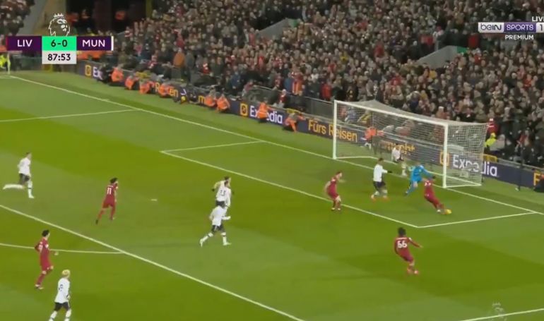 (Video) Bobby Firmino's goal makes it Liverpool 7-0 Manchester United