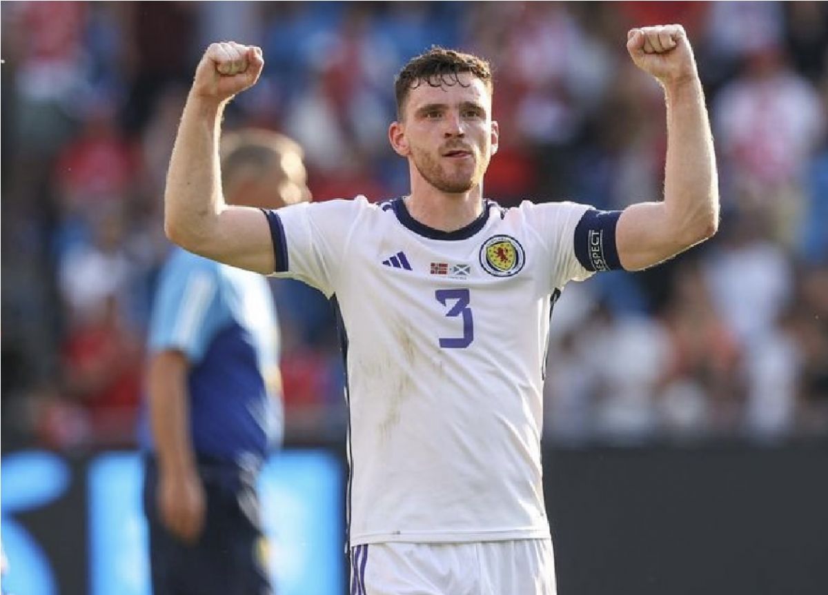 Robertson's 8-word post had Liverpool teammate leaping into the replies