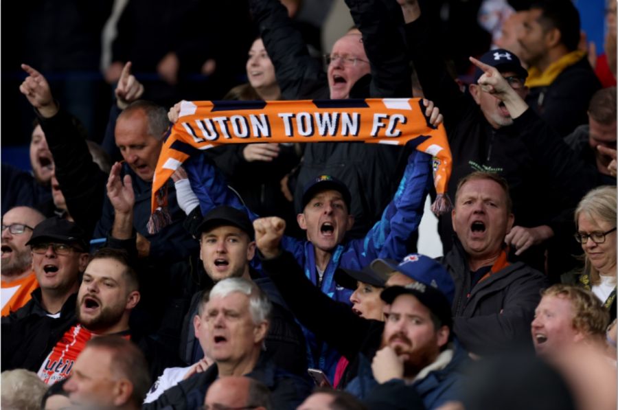 Classy Luton fan makes donation to Hillsborough survivors' support fund