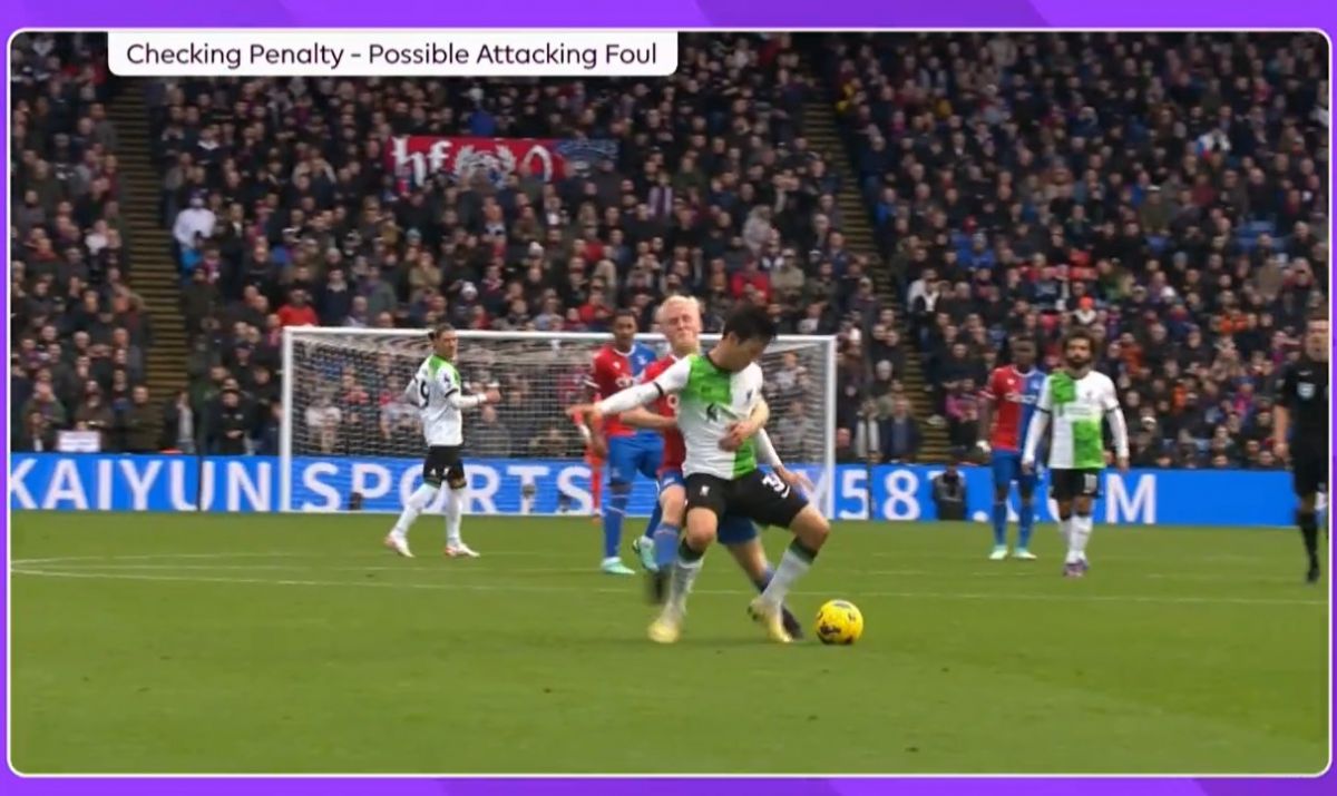 (Video) VAR to the rescue as Palace have penalty overturned v Liverpool
