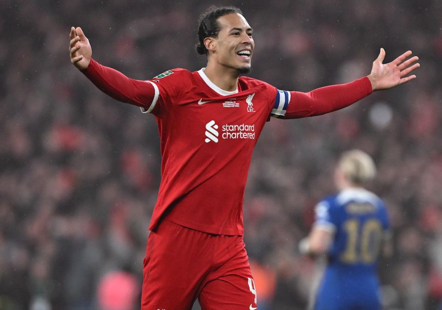 Bellingham sends three-word message to VVD after League Cup success