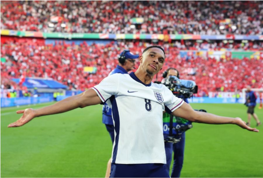 TAA heaps praise on Liverpool teammate ahead of Euros showdown