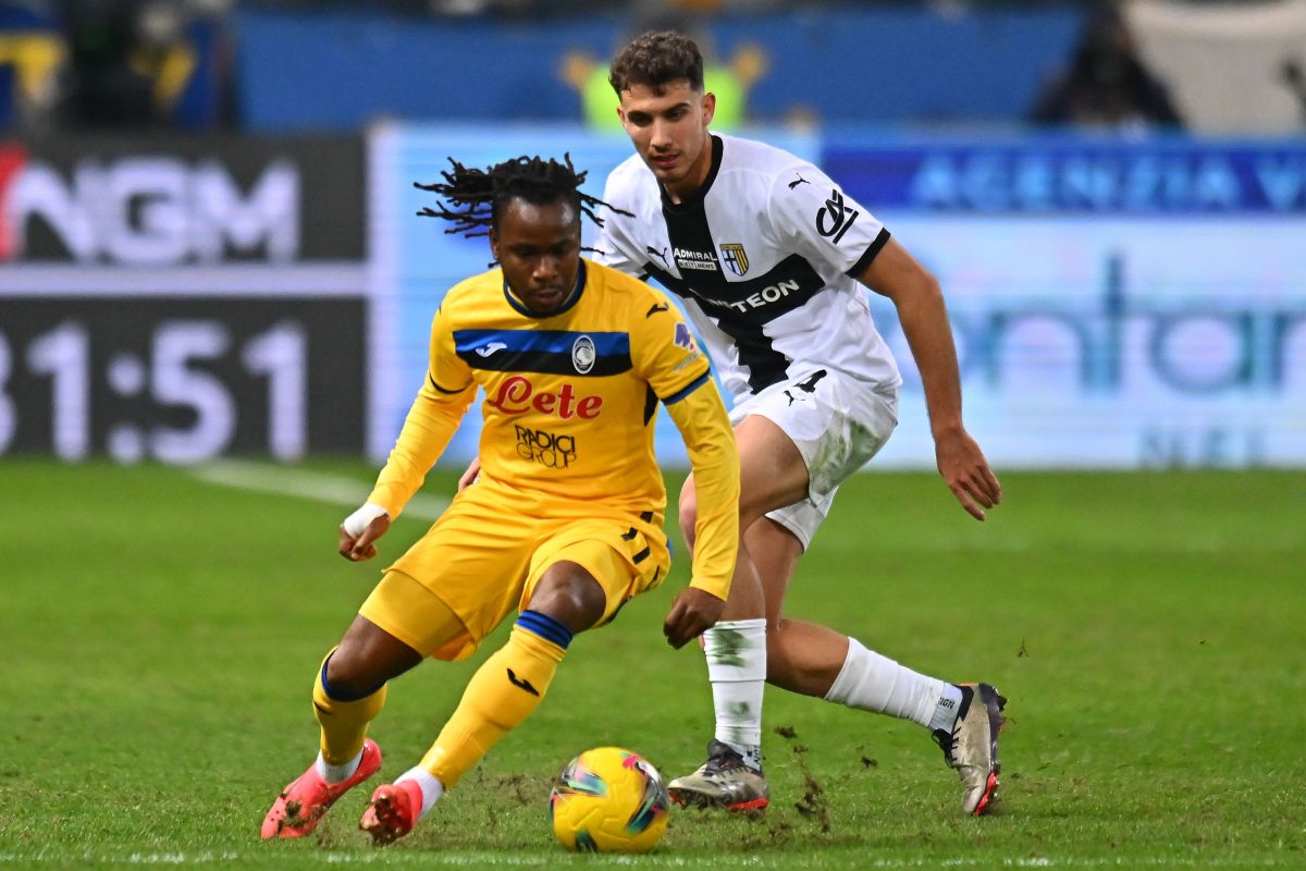 Liverpool contact Ademola Lookman's agents as Atalanta open to selling