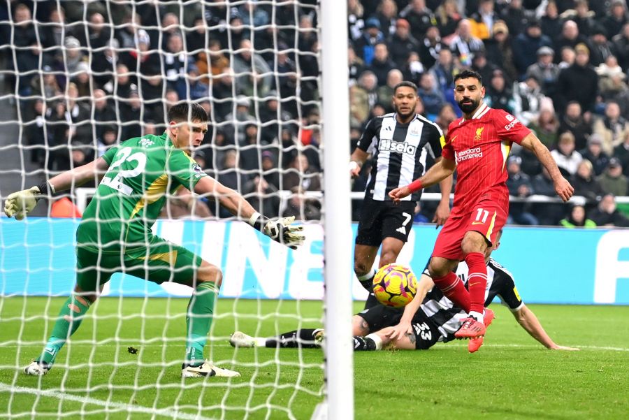 Liverpool v Newcastle: One Liverpool man deserves praise for Salah goals