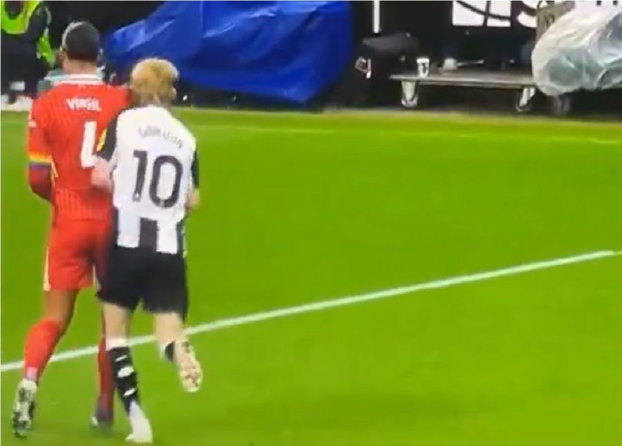 Van Dijk not expected to face any punishment for Anthony Gordon clash
