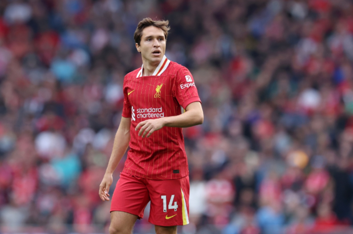 James Pearce: Slot has no intention of sanctioning Chiesa exit in January