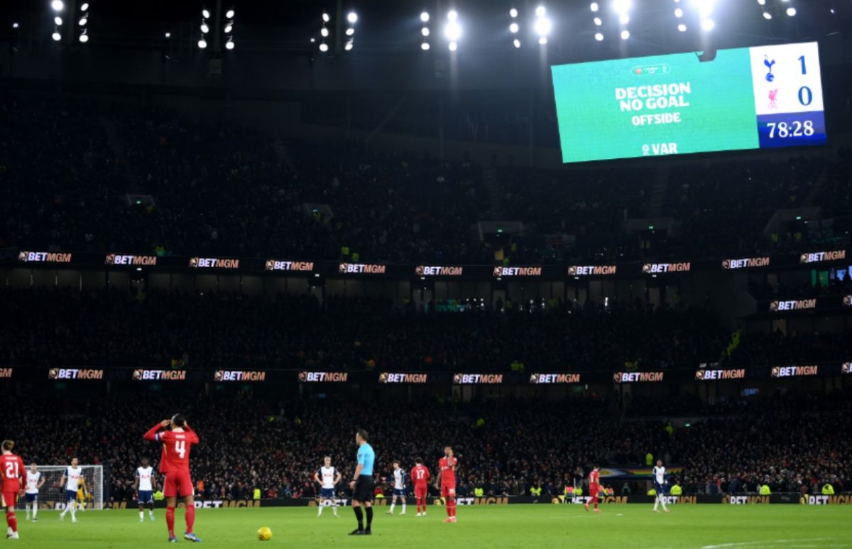 Stan Collymore welcomes in-stadium announcenets of VAR decisions