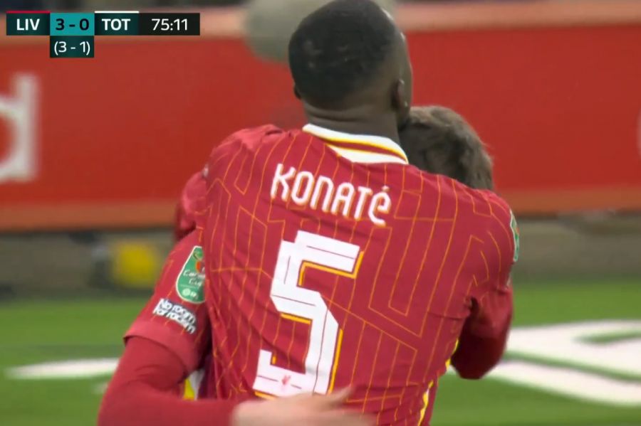 (Video) Konate congratulates Bradley for superb assist for Szoboszlai goal