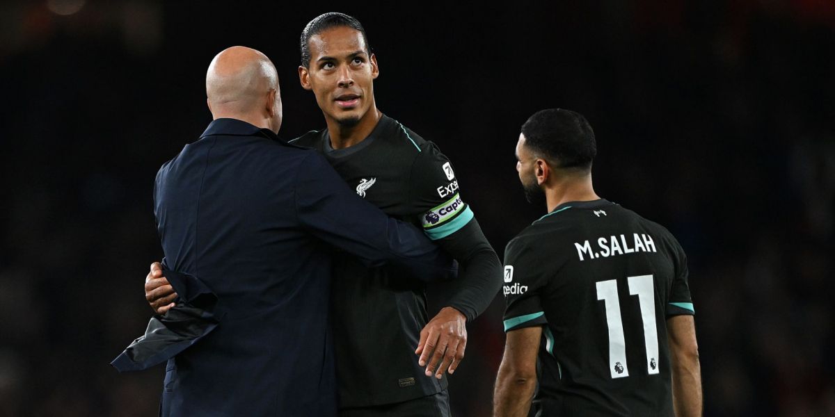 Arne Slot provides the latest on Van Dijk's contract after PSG tunnel talks