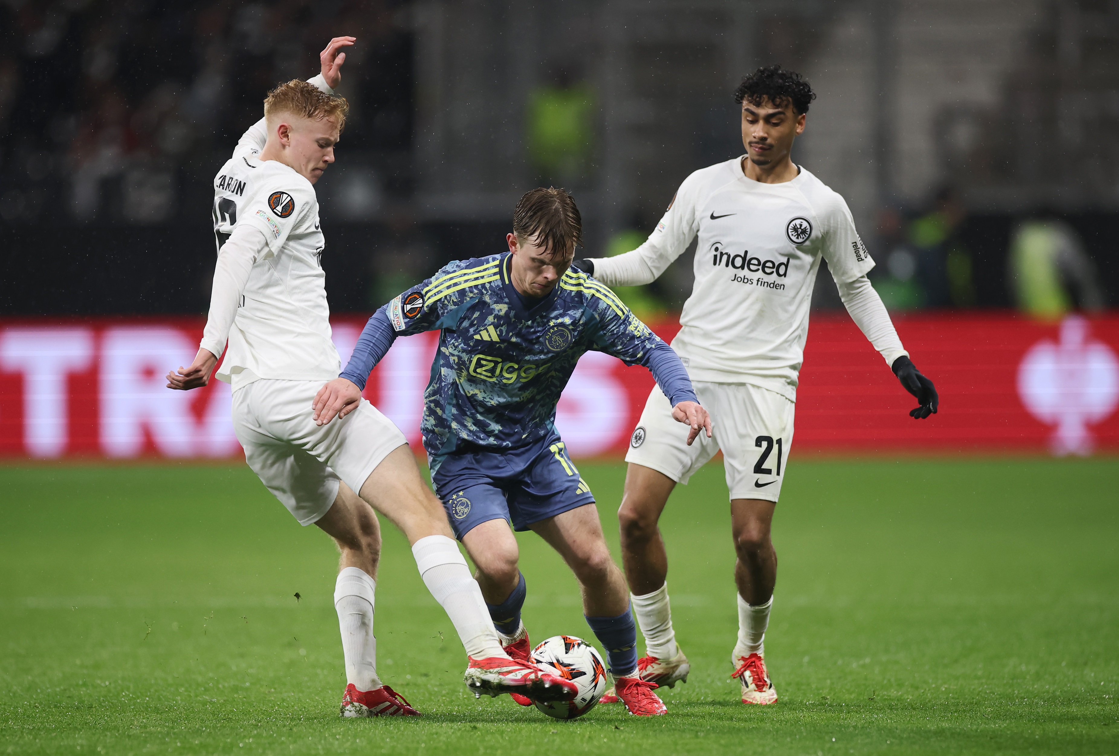 Liverpool suffer Hugo Larsson blow as Premier League rival enters the race