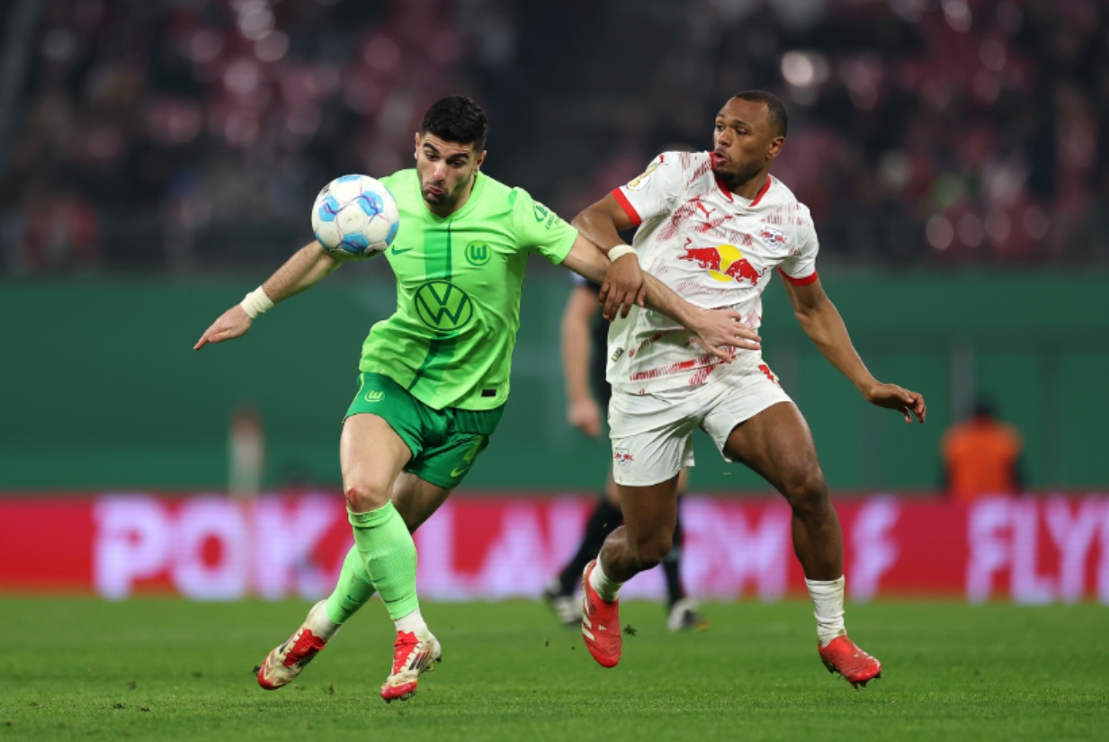 Liverpool add Wolfsburg's Konstantinos Koulierakis to transfer wish list