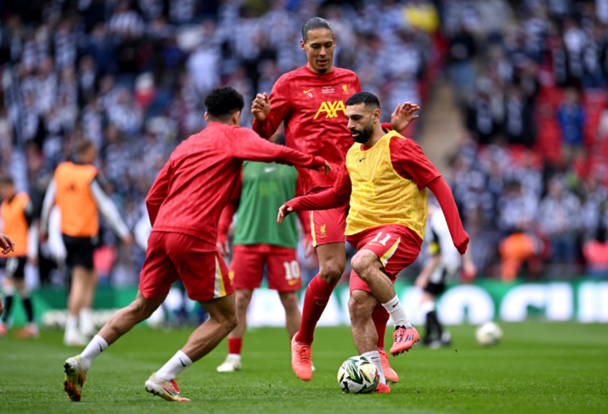 Sky reports spots Salah looking 'unhappy' after Carabao Cup final duel