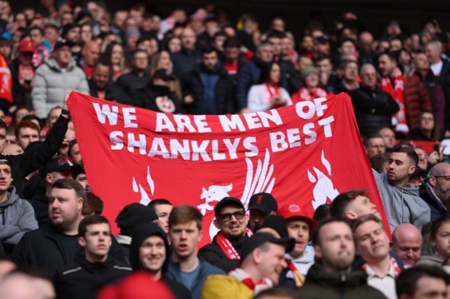 (Video) Liverpool fans sing in defiance as they leave Wembley