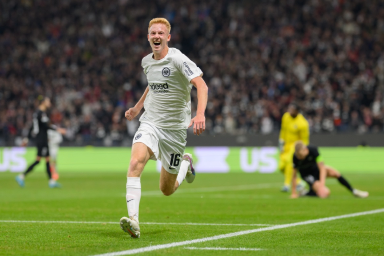 Agents contacted: Liverpool open talks in efforts to sign Hugo Larsson