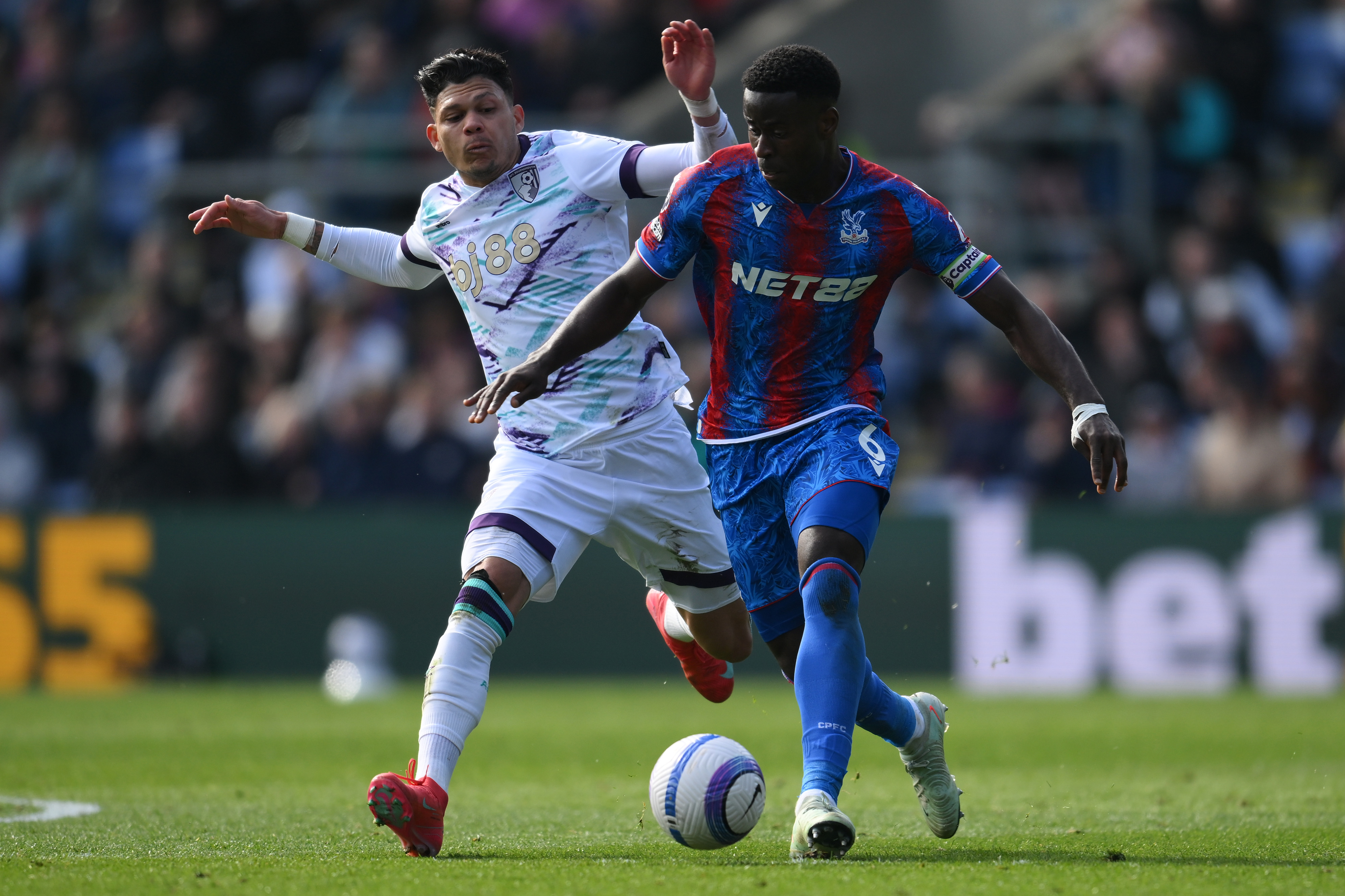 Liverpool waiting for 'signal from Palace' before making formal Guehi bid