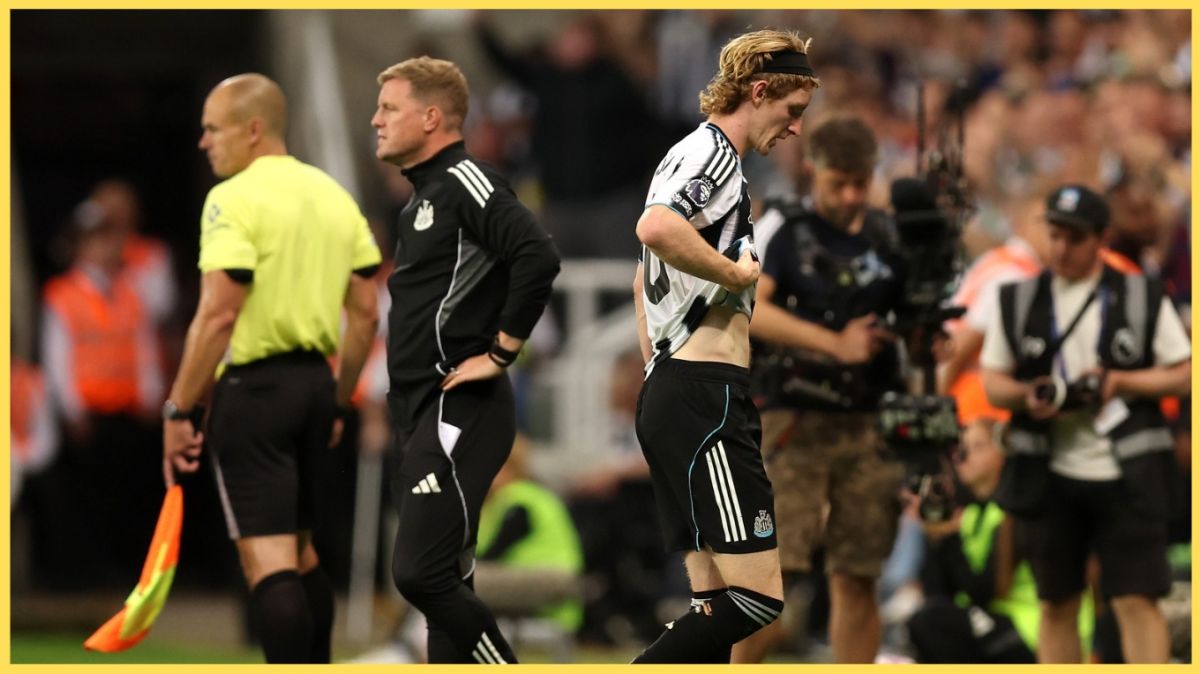 Anthony Gordon Apologises After Reckless Red Card Against Liverpool anthony-gordon-apologises-after-reckless-red-card-against-liverpool