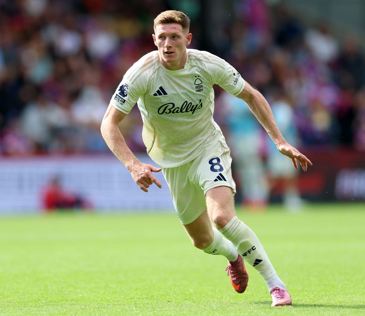 Report: Liverpool keeping tabs on Forest midfielder Elliot Anderson