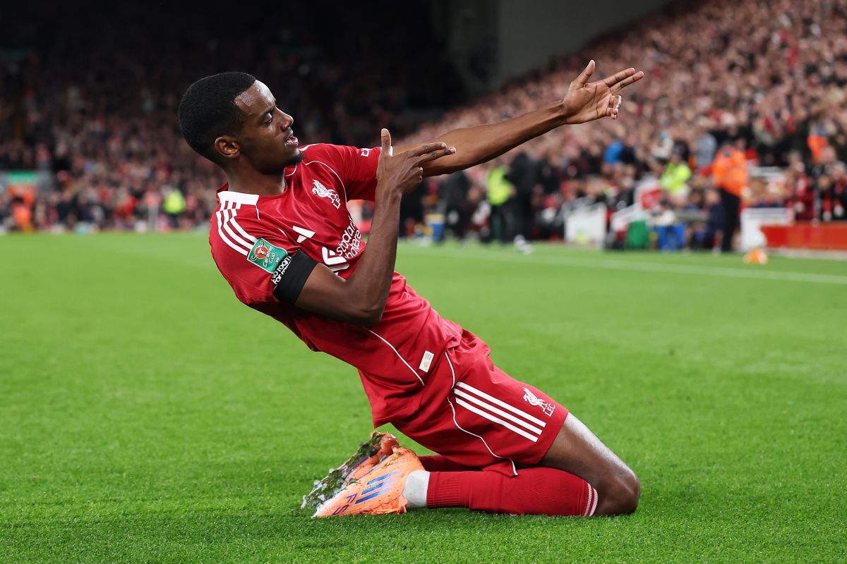 Alan Shearer: Isak is 'better than Haaland' for three specific things