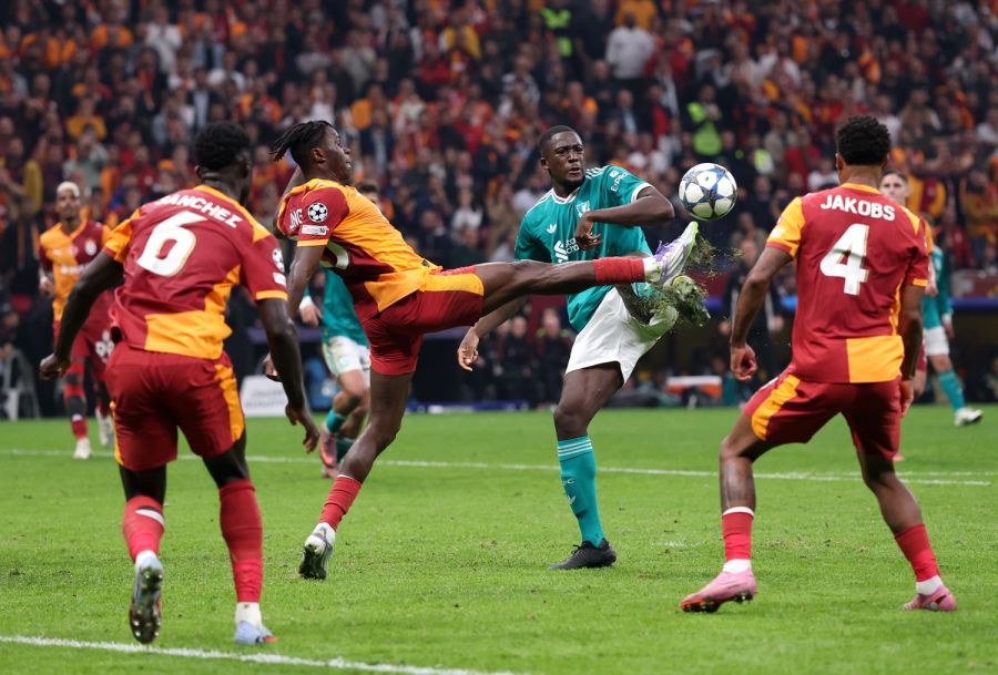 Liverpool scouts monitoring Galatasaray defender Wilfried Singo