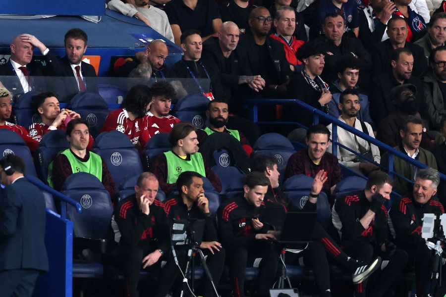 What Tony Barrett was caught doing on bench with Salah vs PSG