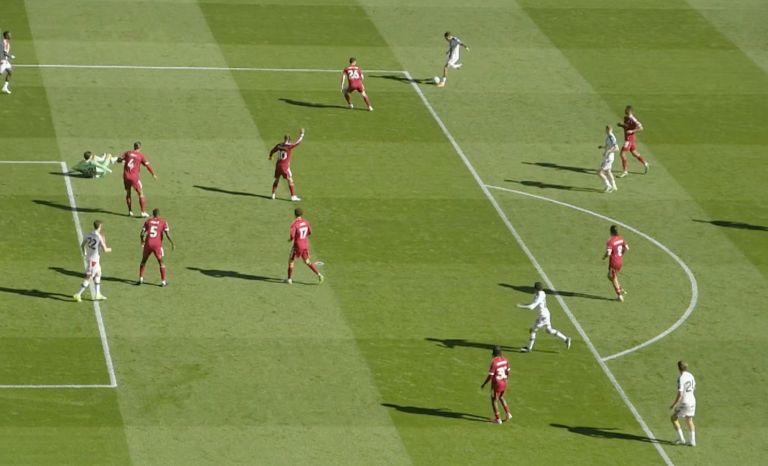 Mike Dean: Daniel Munoz goal v Liverpool was right to stand